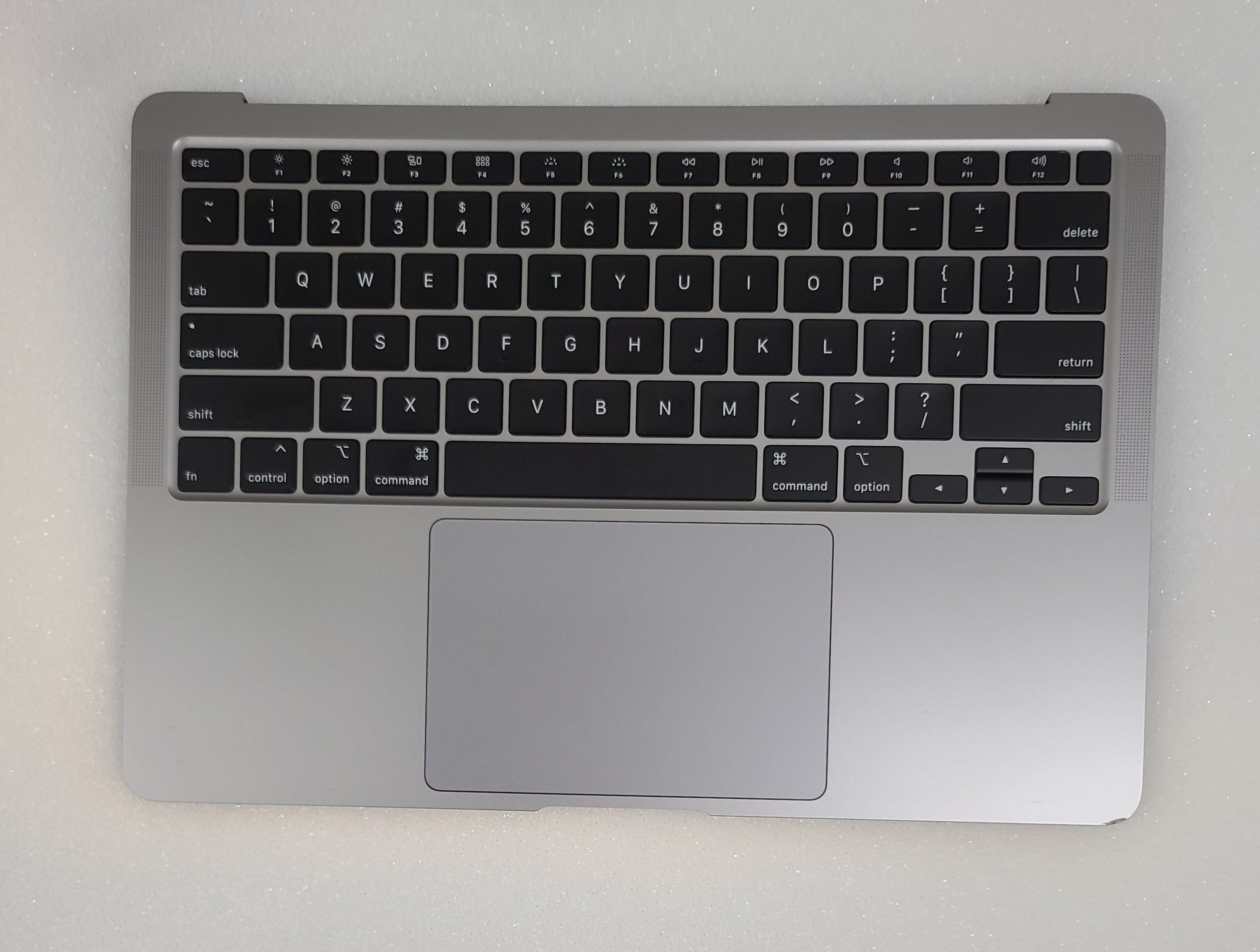MacBook Air 13 A2179 Gray Top Case Keyboard Touchpad Battery 96% & more ...